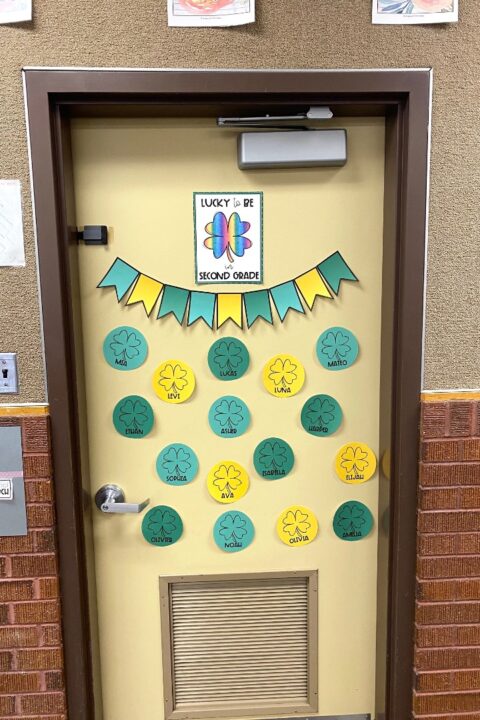 St Patricks Day Classroom Door Decorations That Students And Teachers ...